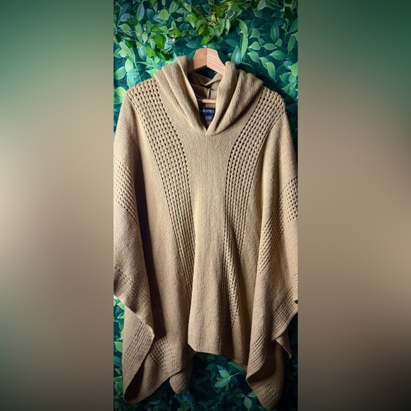 Charlotte Daniel | Sweaters | Neutral Tan Poncho | Poshmark